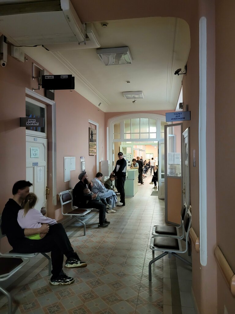 Travmatoloji НИИ неотложной детской хирургии и травматологии, корпус Травмпункт, КДЦ, Moskova, foto