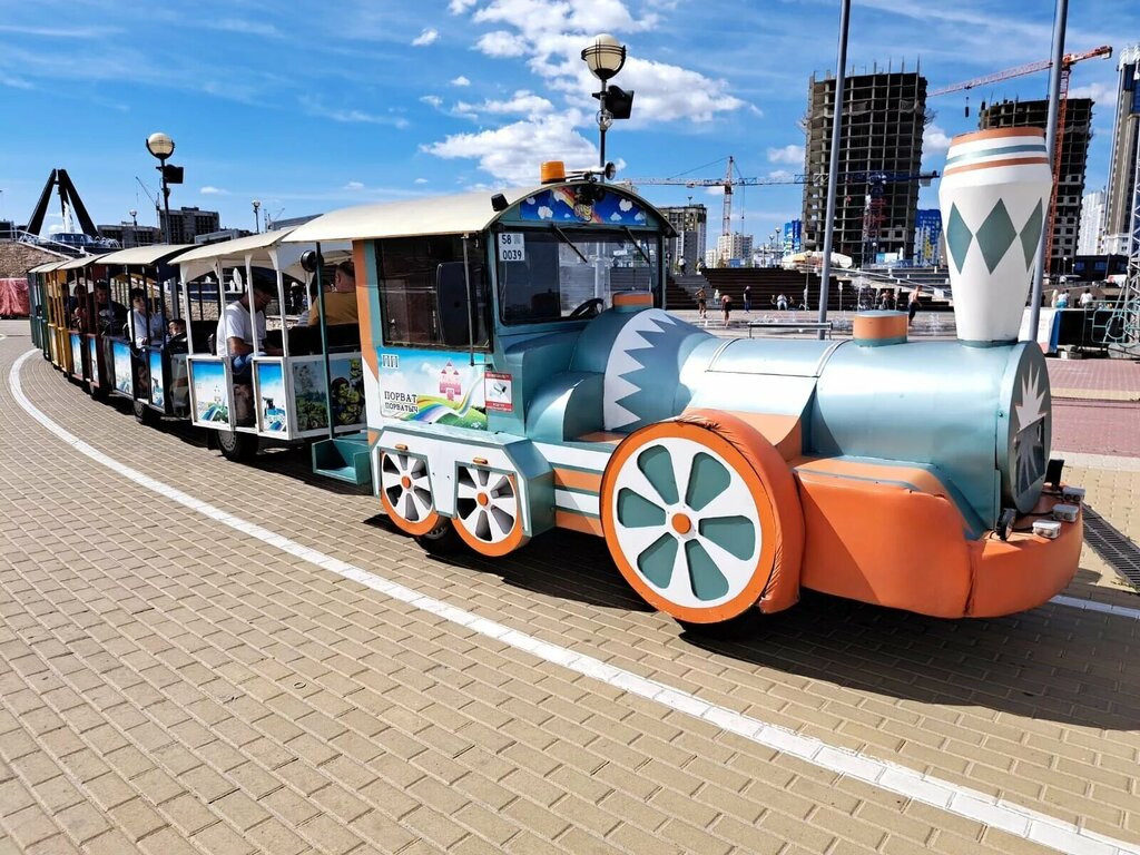 Lunapark Парк аттракционов, Penzenskaya oblastı, foto