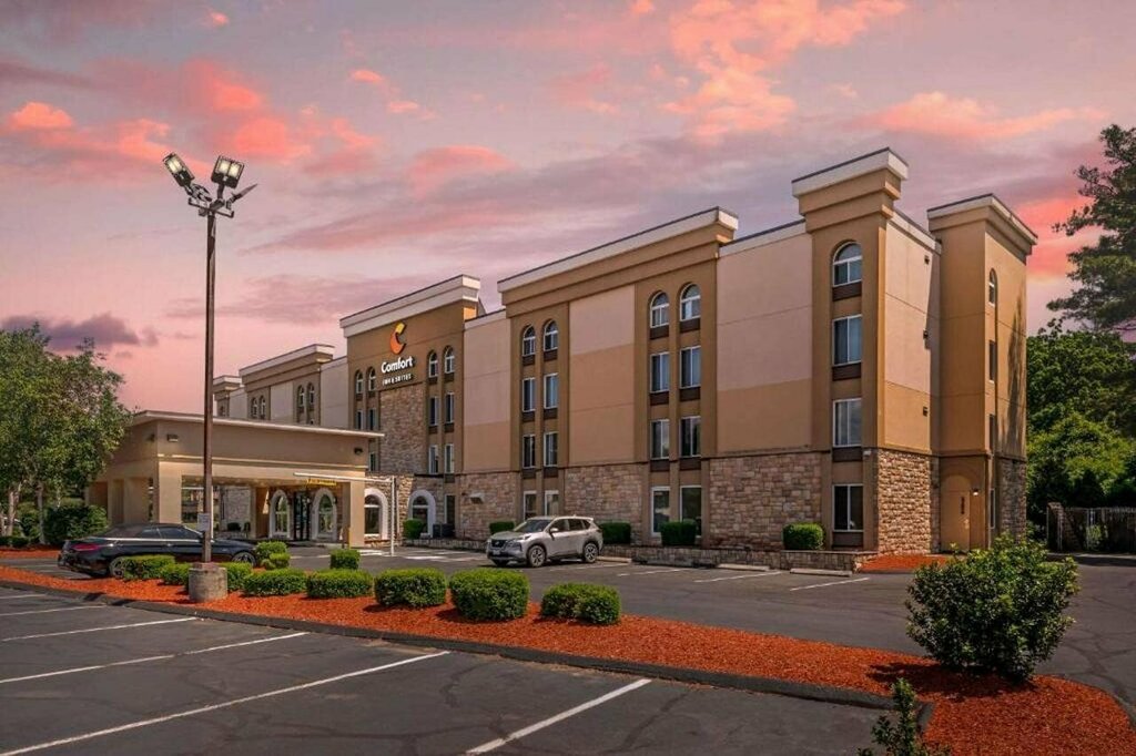 Otel Comfort Inn & Suites East Hartford - Hartford, Connecticut Eyaleti, foto