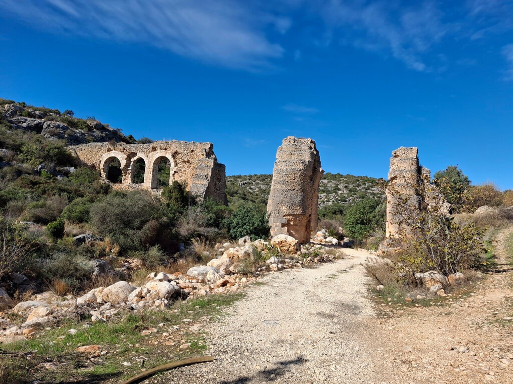 Turistik yerler Roma Su Kemeri, Erdemli, foto