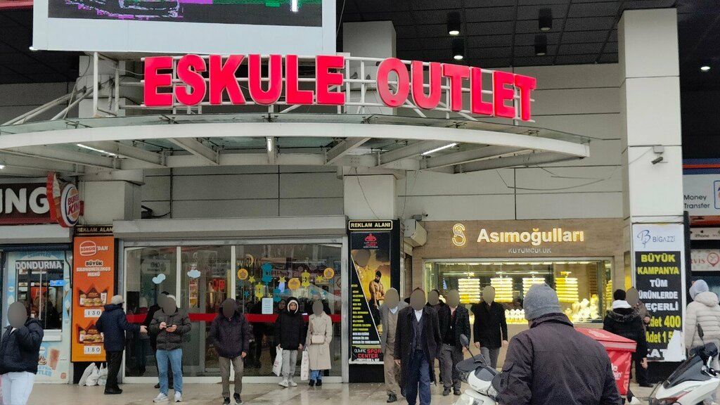 Alışveriş merkezleri Eskule Alışveriş İş ve Yaşam Merkezi, İstanbul, foto