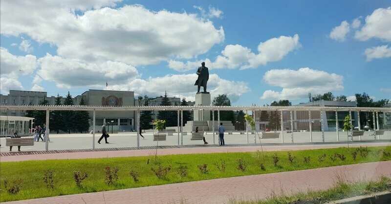 Anıt, heykel V.I. Lenin, Kstovo, foto