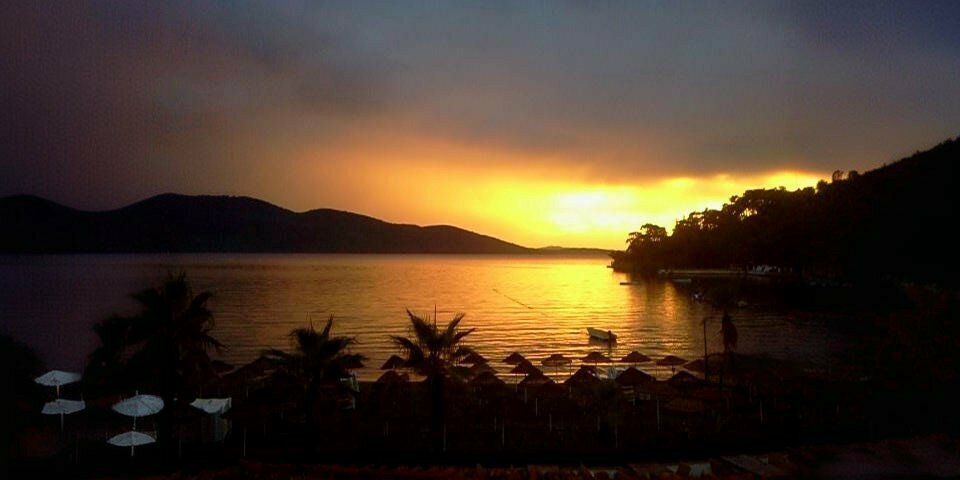 Market Aşkyaka Market, Ula, foto