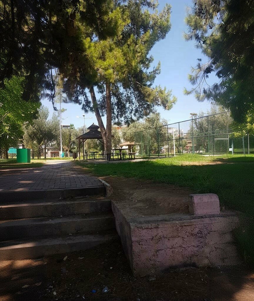 Kültür ve eğlence parkları Şehit Polis Memuru Muhammet Oğuz Kılınç Parkı, Antalya, foto