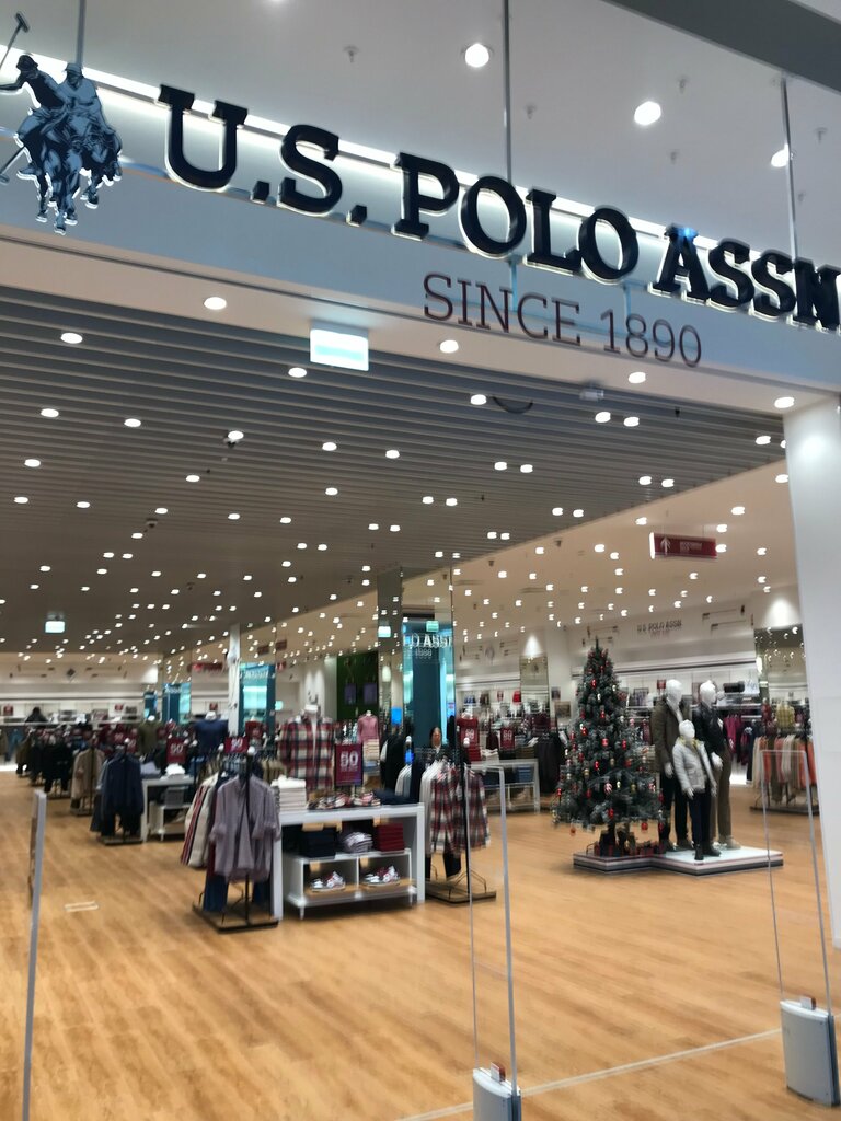 Giyim mağazası U. S. Polo Assn, Moskova, foto
