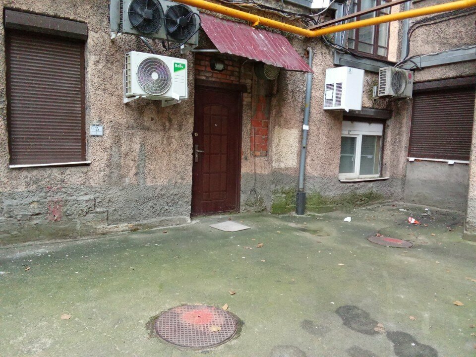 Yayınevleri, yayıncılar Ves Publishing Group, Saint‑Petersburg, foto