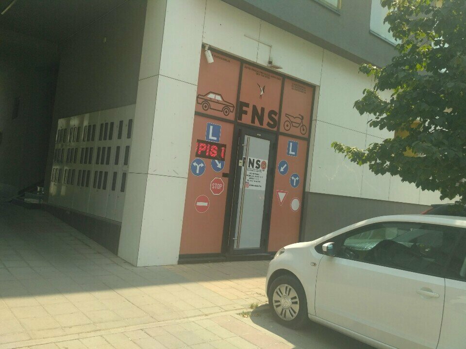 Sürücü kursları Fns, Novi Sad, foto