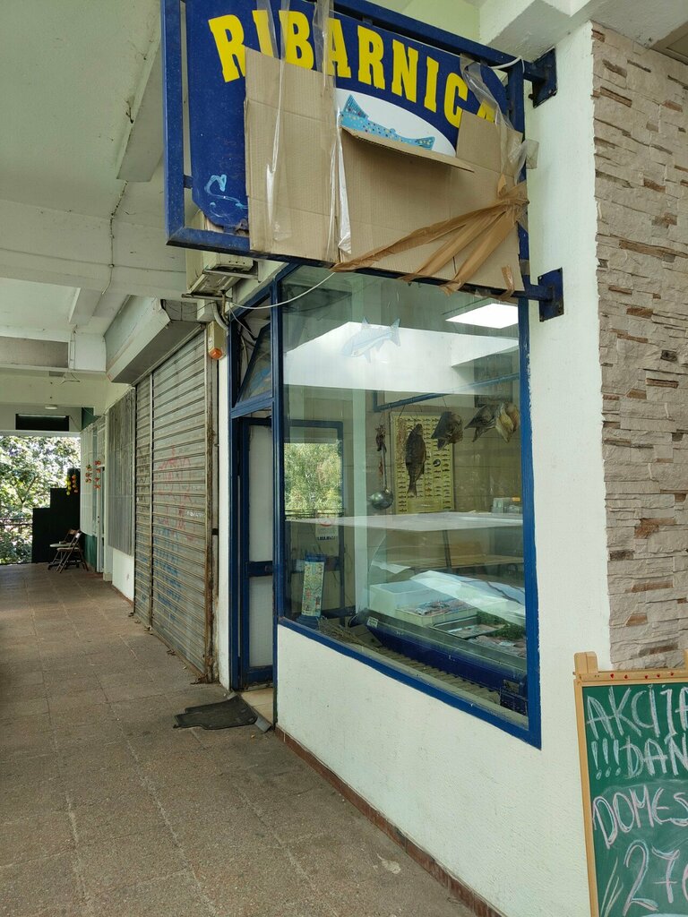 Balık ve deniz ürünleri Ribarnica, Belgrad, foto