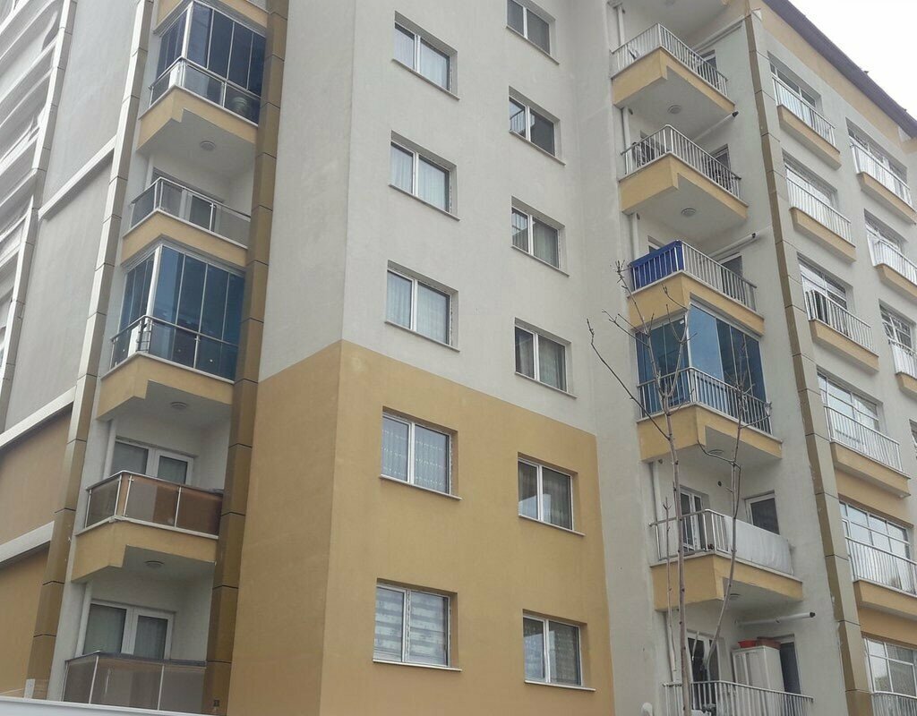 Cam ve cam ürün üreticisi Aden Cam Balkon, Van, foto
