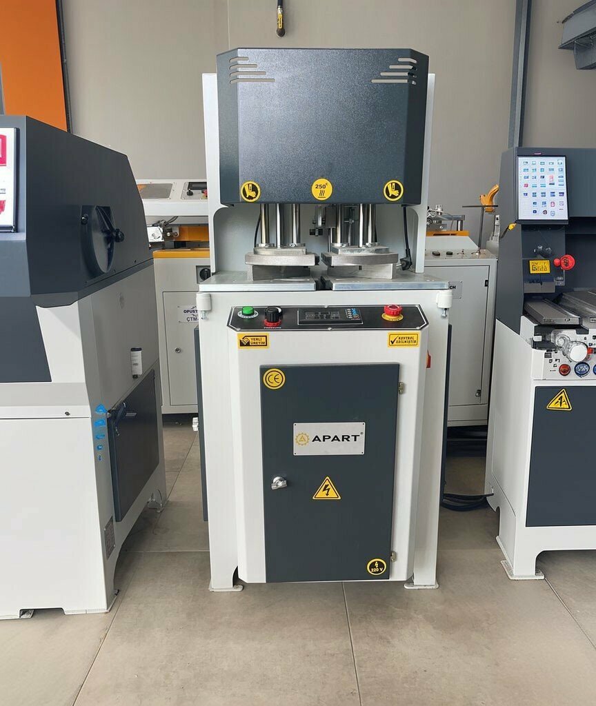 Makina mühendisliği firmaları Delta Robot, İstanbul, foto