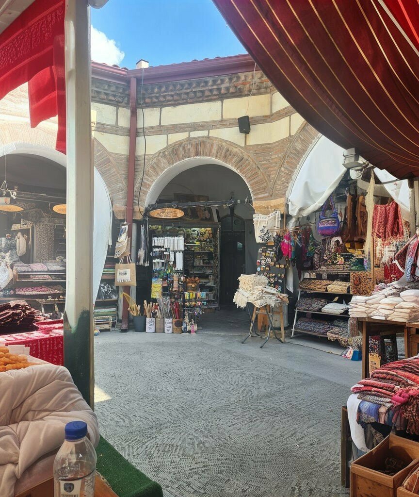Hediyelik eşya mağazaları Münire Hanım Münire Medresesi No: 11, Kastamonu, foto