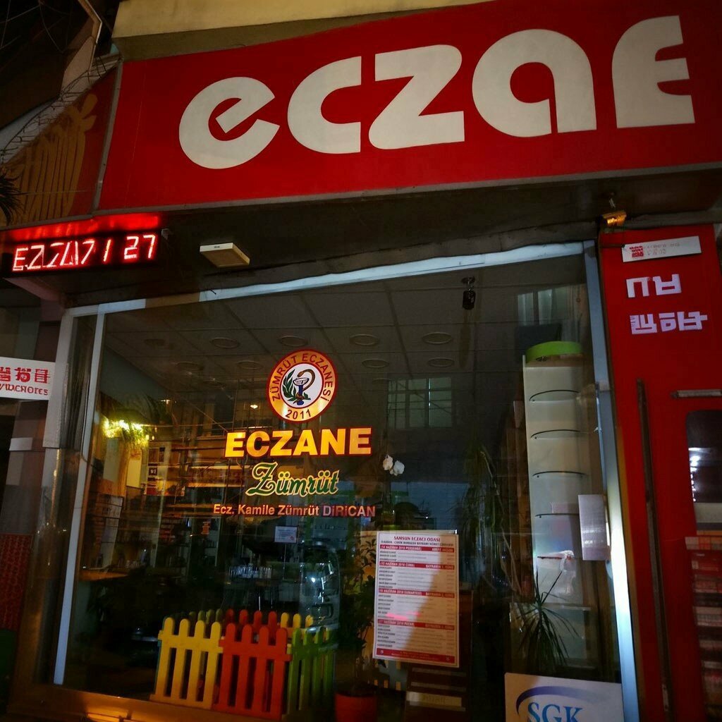 Eczaneler Zümrüt Eczanesi, Samsun, foto