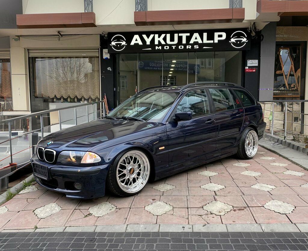 Otomobil satış galerileri Aykutalp Motors, İstanbul, foto