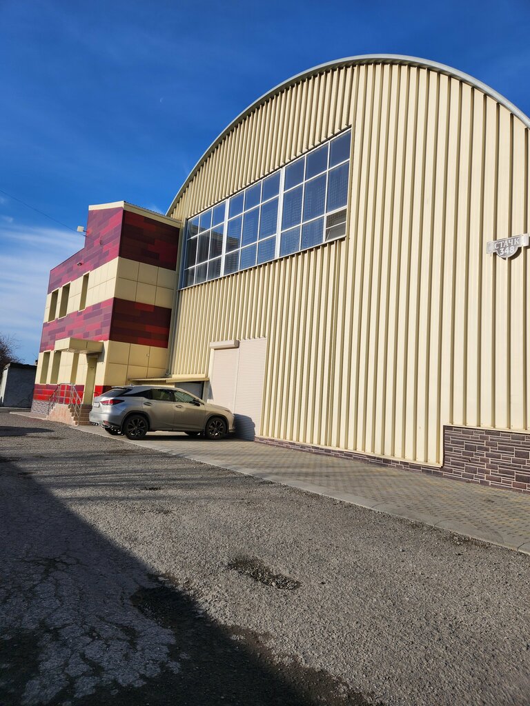 Çok amaçlı spor tesisleri Стачки, Rostov‑na‑Donu, foto