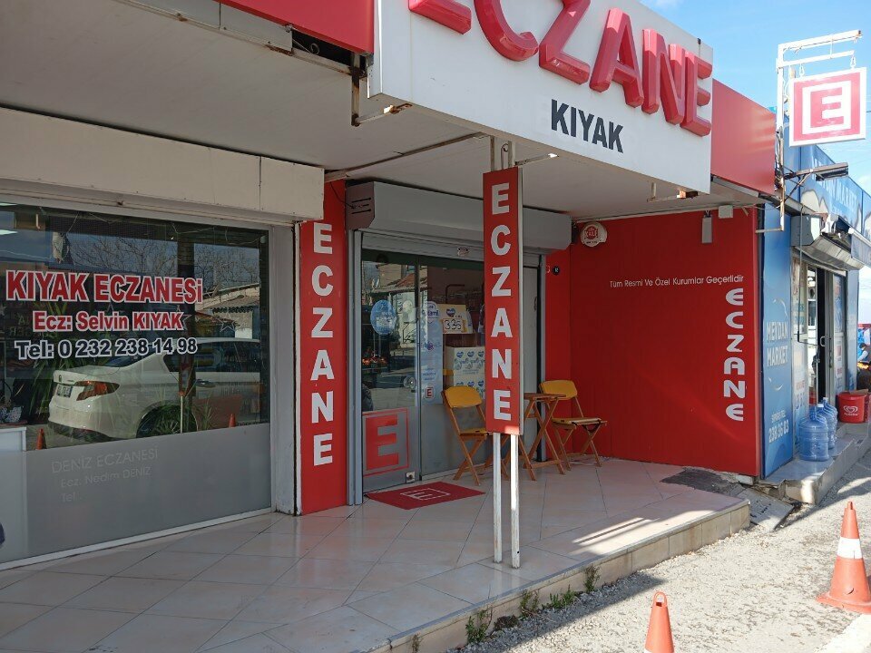 Eczaneler Kıyak Eczanesi, İzmir, foto