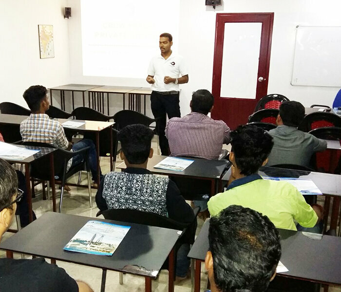 Danışmanlık hizmetleri Crew Petro Management Consultancy, Abu Dabi, foto