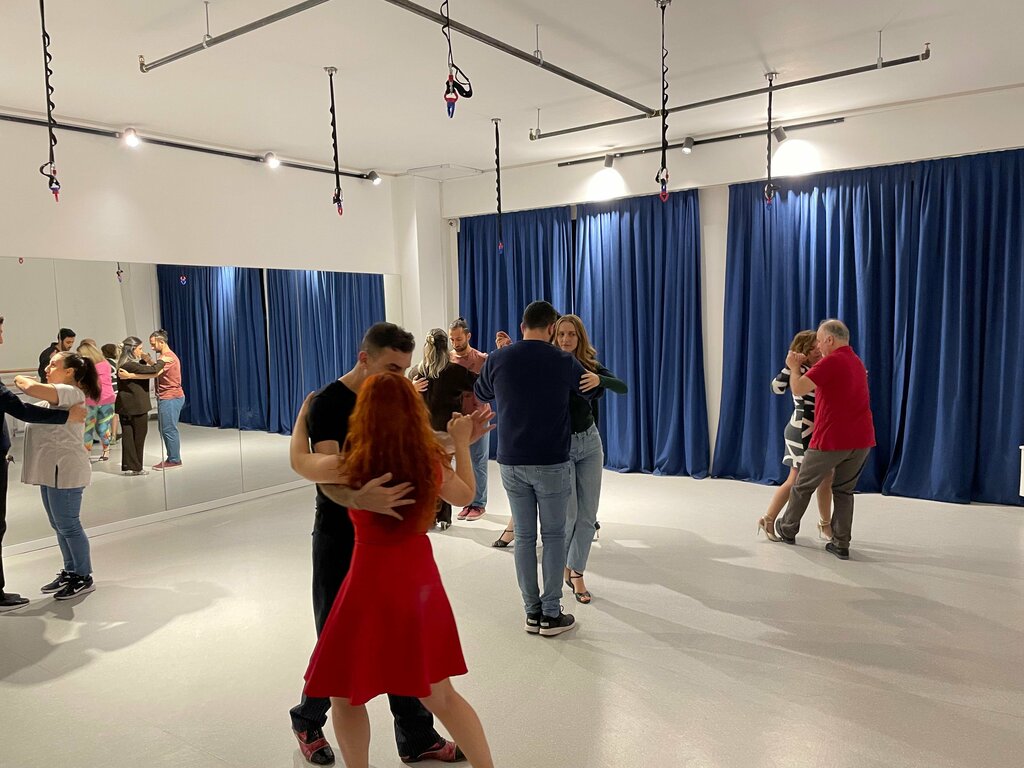 Dans okulları EryamanTango, Ankara, foto