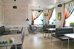 Клён, кафе (Tsentralnaya ulitsa No:2А, selo Ovsorok), kafe  Kalujskaya oblastından