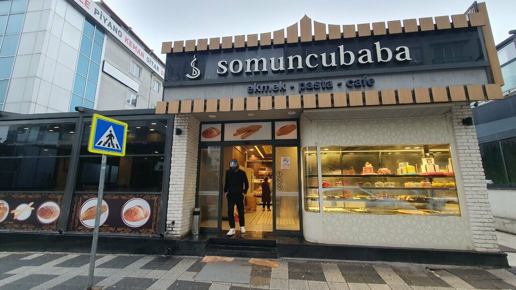 Ekmek fırını Somuncu Baba Ekmek & Pasta Fırını, İstanbul, foto