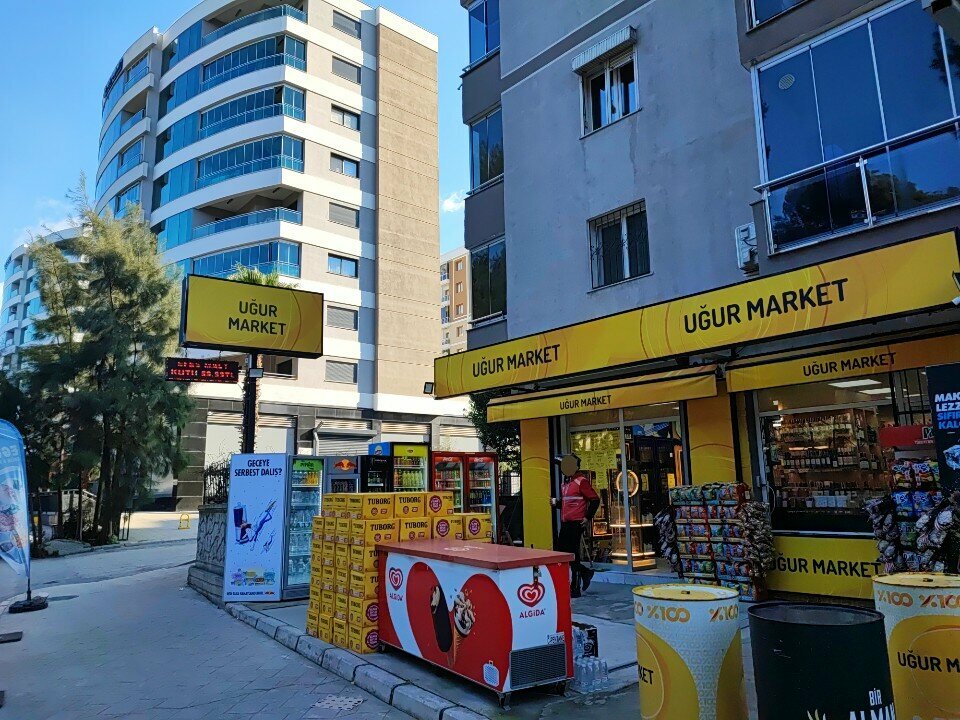Market Uğur Market, İzmir, foto