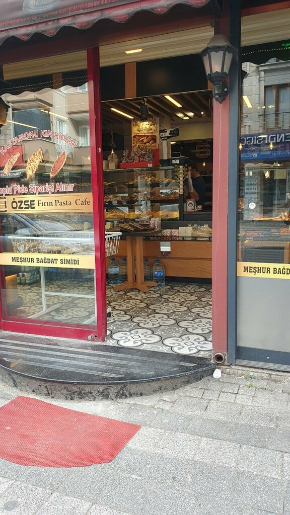 Ekmek fırını Özse Fırın, İstanbul, foto