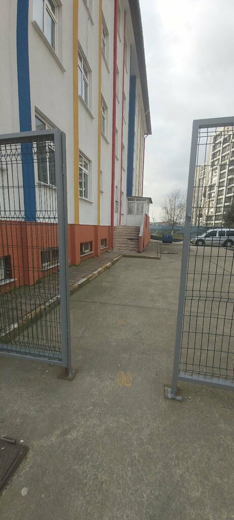 Ortaokul Samandıra Veysel Karani Anasınıfı, İstanbul, foto