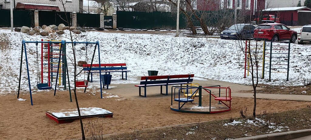 Oyun alanı Playground, Smolensk, foto