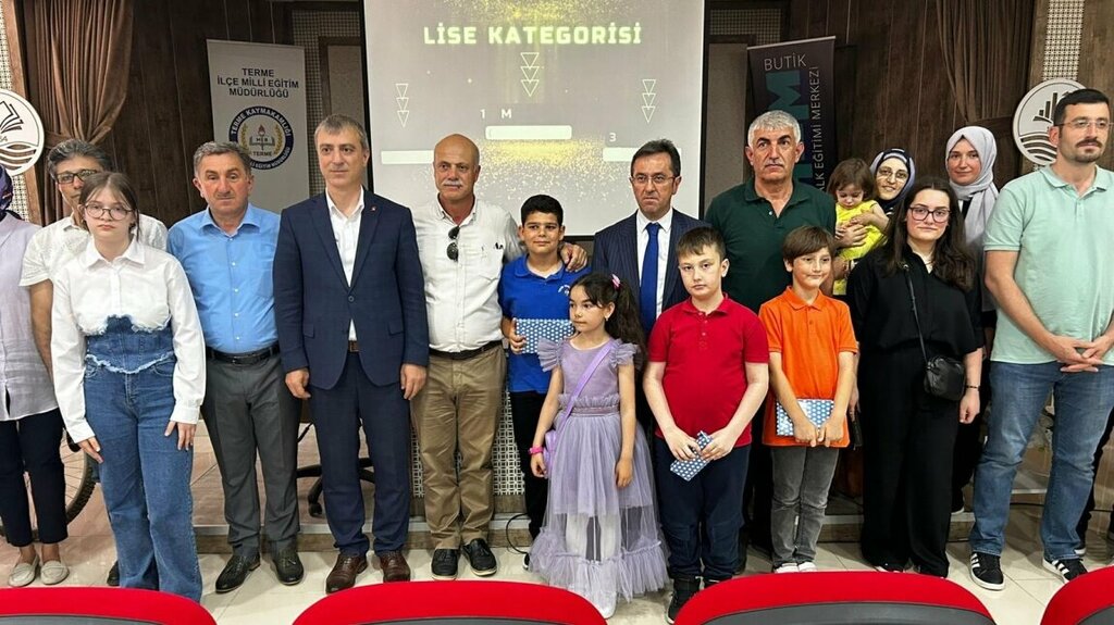 i̇lkokul Geçmiş İlkokulu, Terme, foto