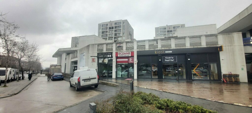 Eczaneler Bizimtepe Aydos Salih Eczanesi, İstanbul, foto