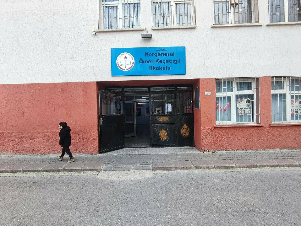 i̇lkokul Korgeneral Ömer Keçecigil İlkokulu, Ankara, foto