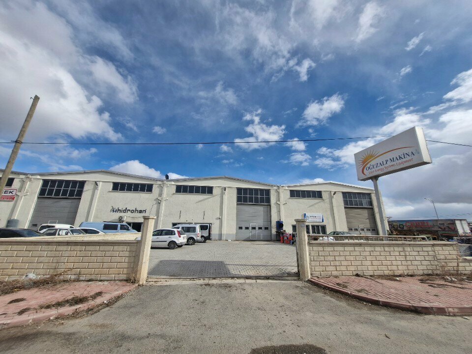 Sanayi kuruluşu Oğuzalp Makina, Konya, foto