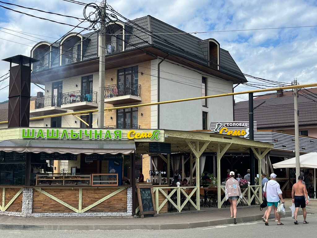 Kafe Шашлычная СемьЯ, Soçi, foto