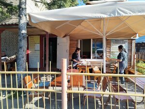 Багульник (Republic of Buryatia, Tunkinskiy rayon, posyolok Arshan, ulitsa Pavlova), kafe  Buriatya'dan