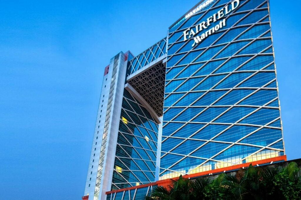 Otel Fairfield by Marriott Surabaya, Surabaya, foto