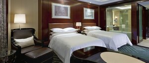 Sheraton Changzhou Wujin Hotel (West Yanzheng Avenue No:1), otel  Chandzhou'dan