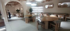 Jumeira (Suleymana Stalskogo Street No:7), kafe  Kaspiysk'ten