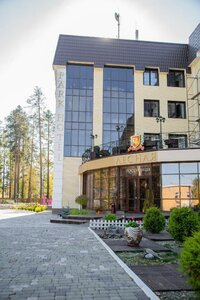 Lesnaya (Sverdlovsk Region, Gornouralskiy gorodskoy okrug, posyolok Lenyovka), otel  Sverdlovskaya oblastından