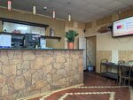 Три медведя (Proletarskaya Street No:110), kafe  Magadan'dan
