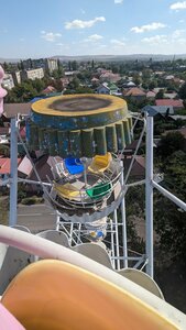 Колесо обозрения (Stavropol Territory, Mineralnye Vody, ulitsa Bibika), atraksiyon  Mineralniye Vodi'den
