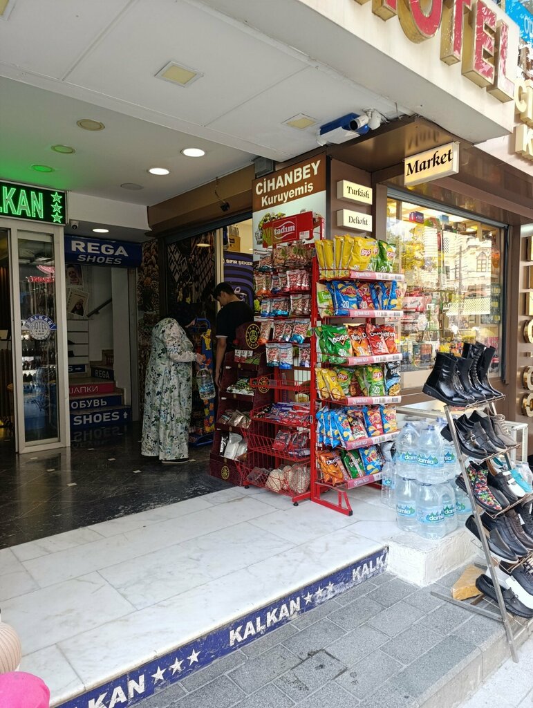Mini-market Cihanbey Kuruyemiş, İstanbul, foto
