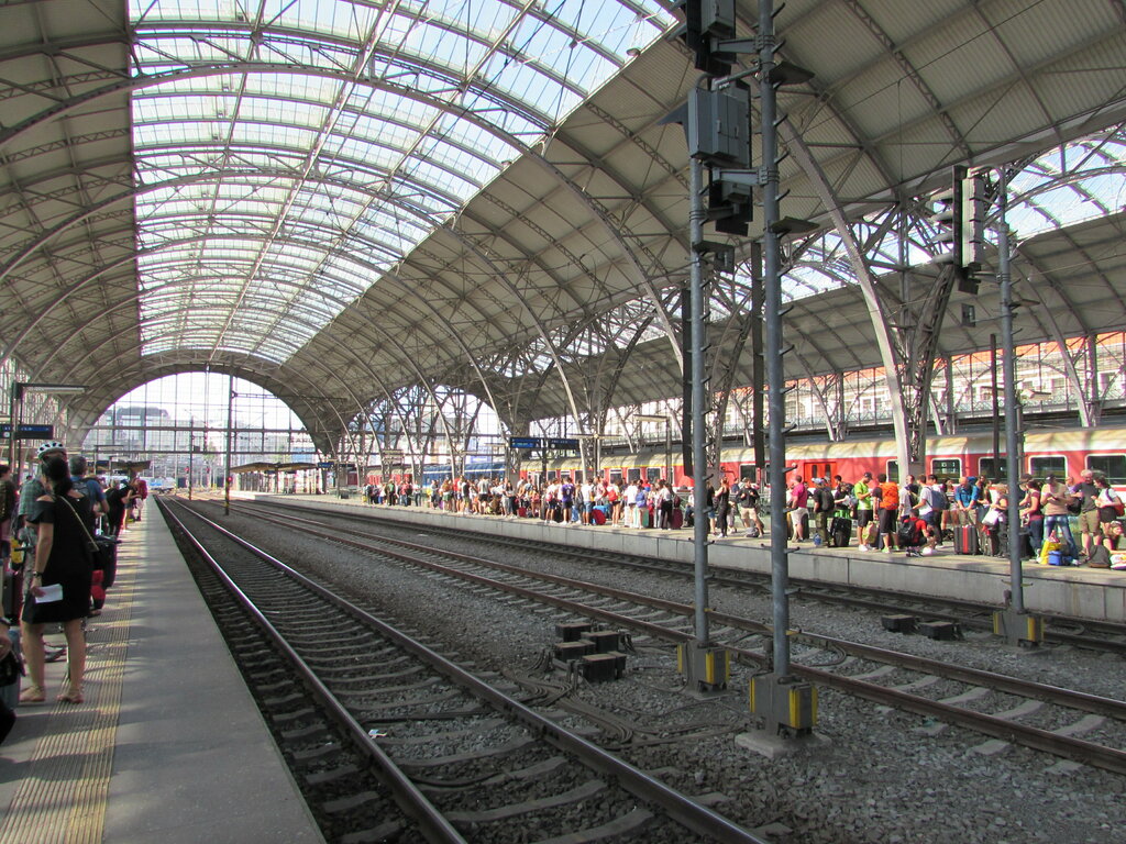 Tren garları Main railway station, Prag, foto