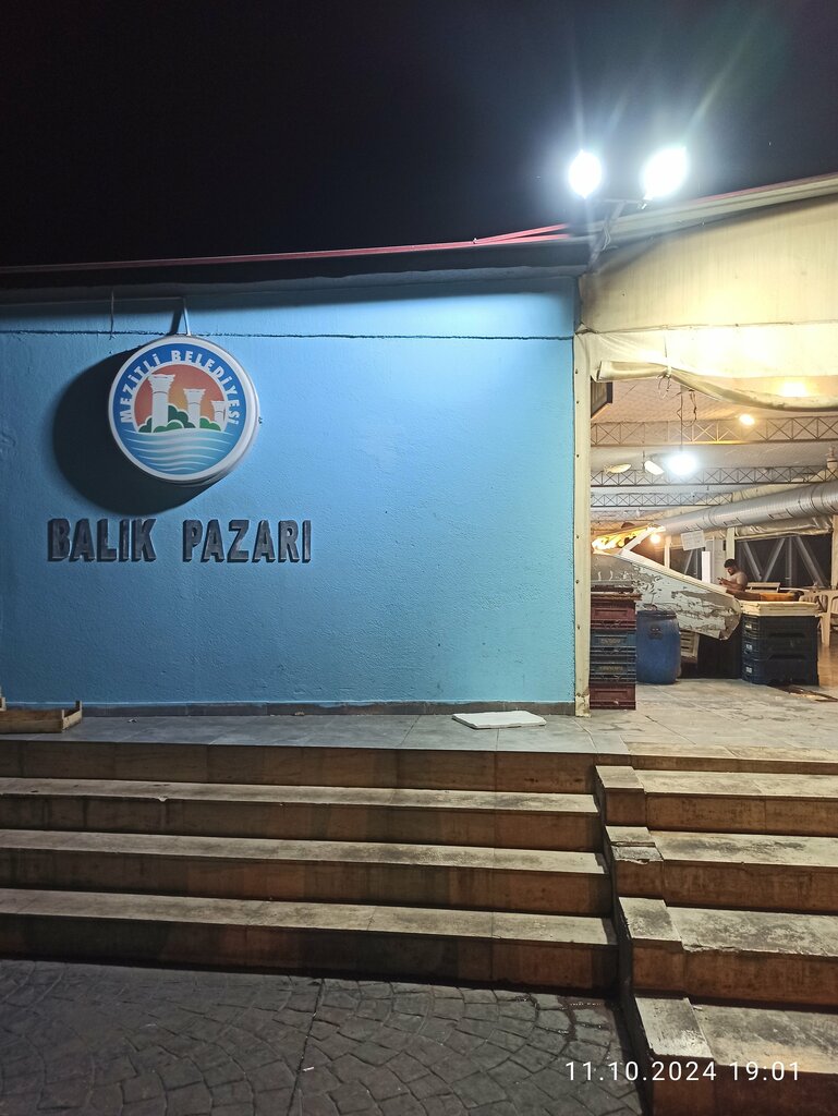 Gıda pazarı Balık Pazarı, Mersin, foto