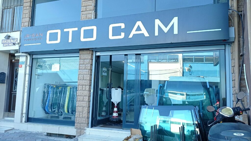 Cam atölye İrsan Oto Cam, İstanbul, foto