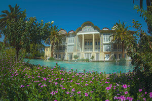 İrem Bağı Konağı (Fars Province, Shiraz, Eram Garden), turistik yerler  Shiraz'dan