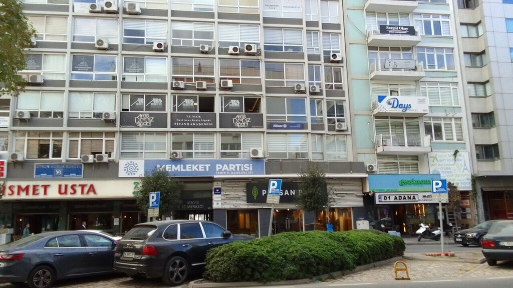 Sigorta şirketleri Allianz Sigorta, İzmir, foto