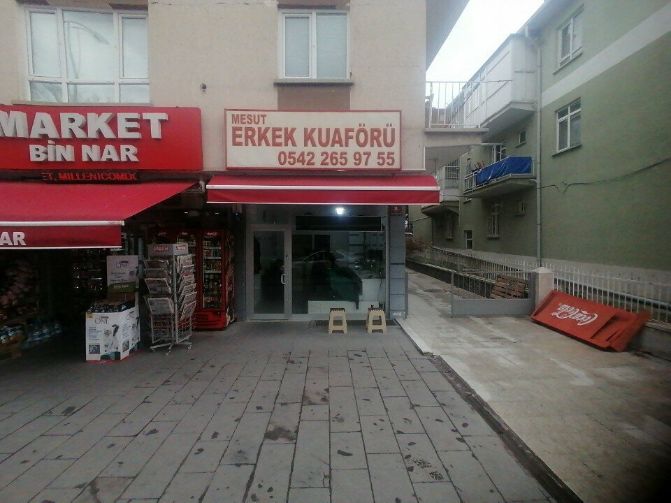 Berberler Mesut Erkek Kuaförü, Ankara, foto