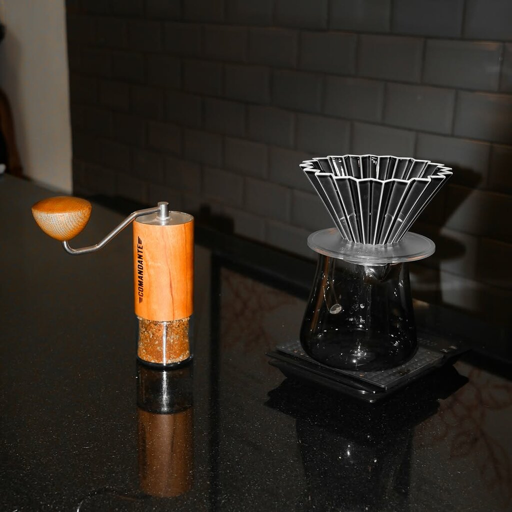 Kahve dükkanları Dunna Coffee Co, İzmir, foto
