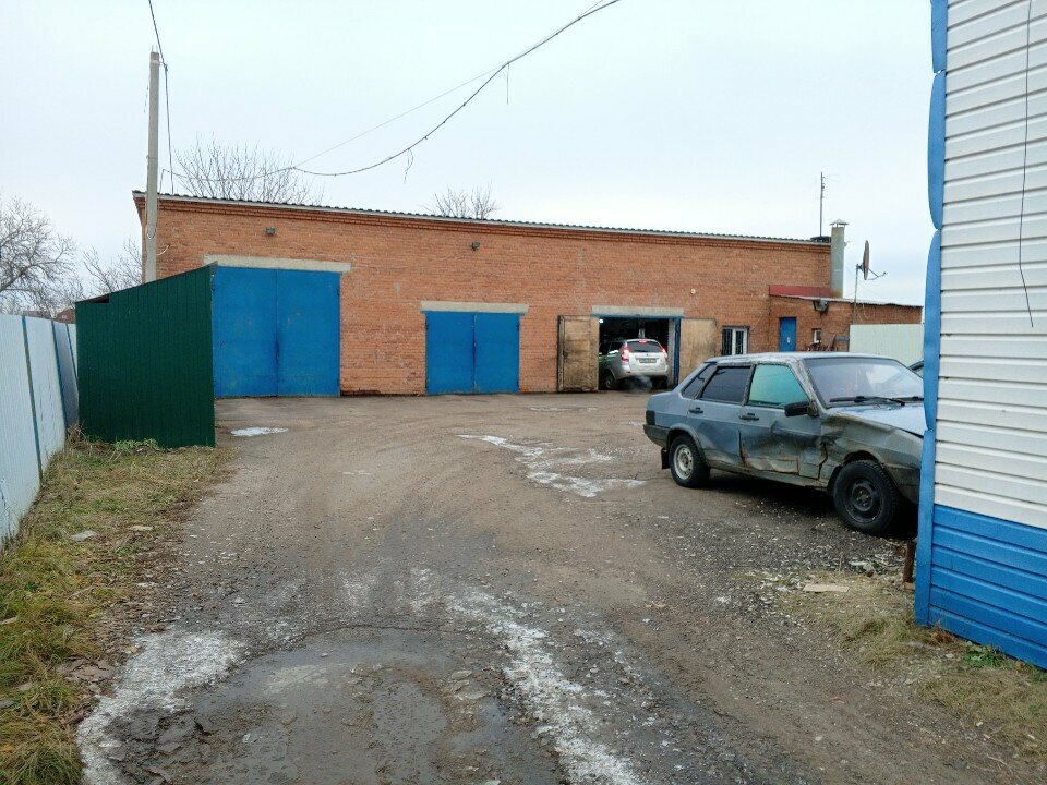 Otomobil servisi Avtoservis, Luhovitsy, foto