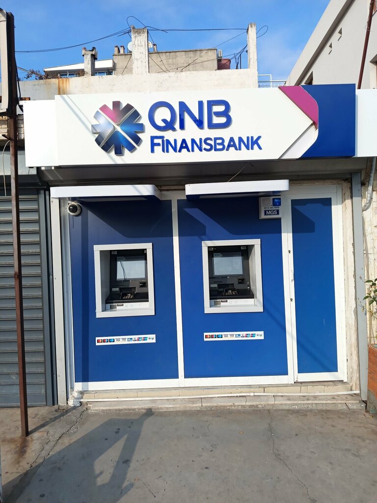 ATM'ler QNB ATM, İzmir, foto