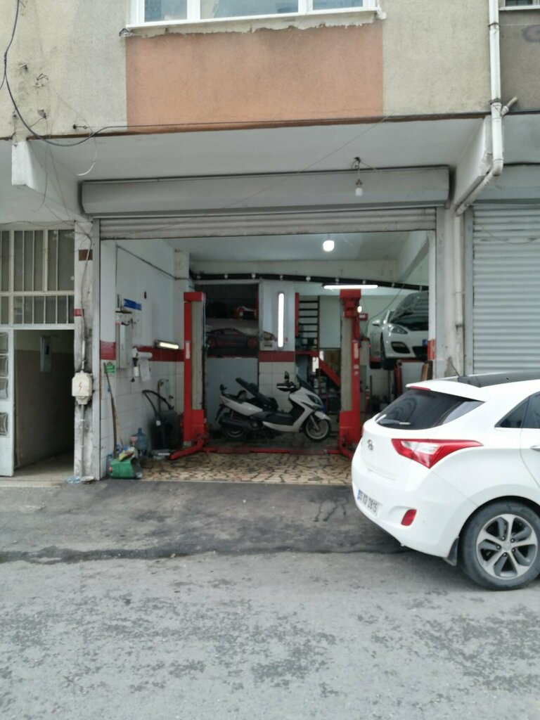 Otomobil servisi Ertuğ Otomotiv, İstanbul, foto